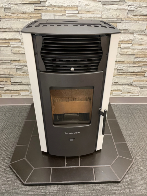 ComfortBilt HP50 2,200 sq. ft. EPA Certified Pellet Stove with Auto Ig ...
